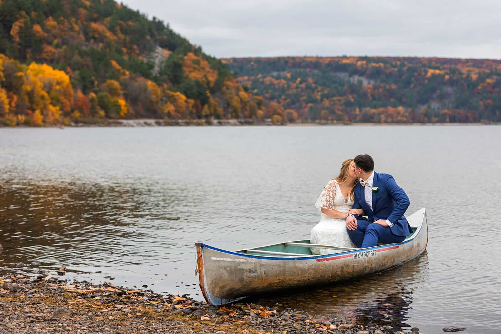 The Best Places to Elope in the Midwest - Forever and Evergreens
