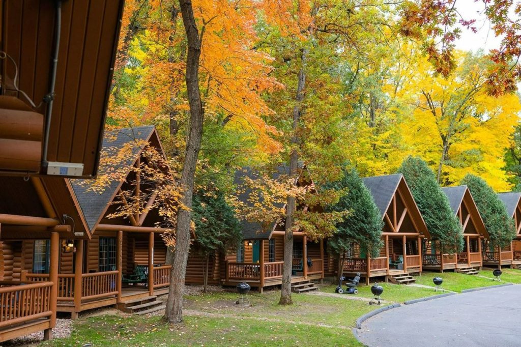 Devil's Lake Elopement Guide | How to Elope at Devil's Lake State Park